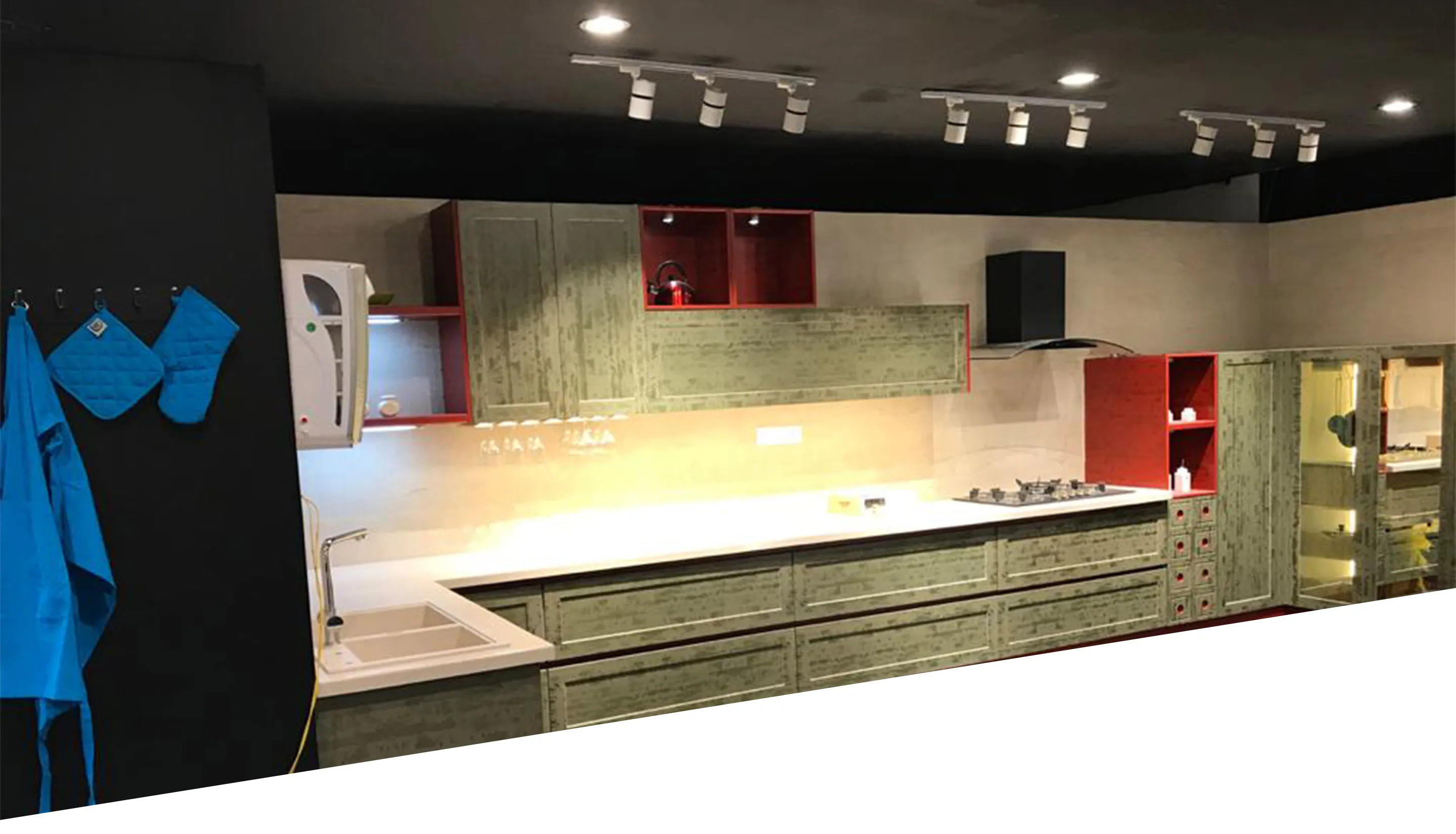 Rustic Shroud - Concept Kitchen